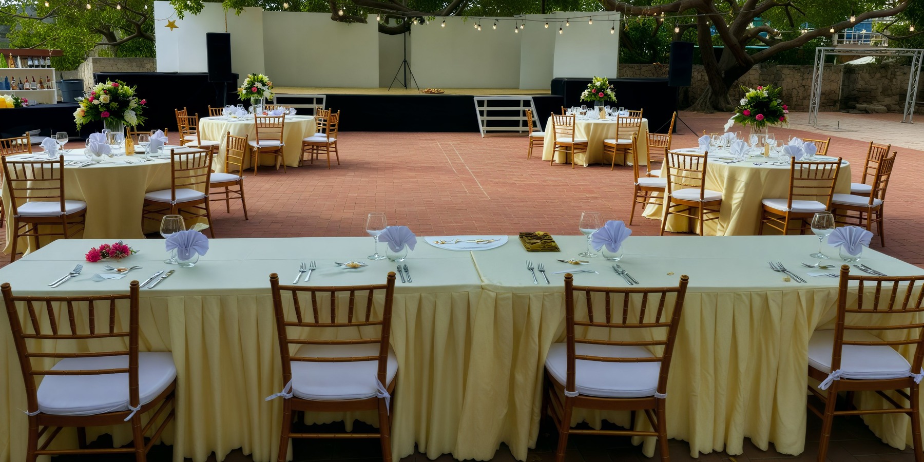 18th Century Dutch Colonial Fort wedding venue in Dreams Curacao ...