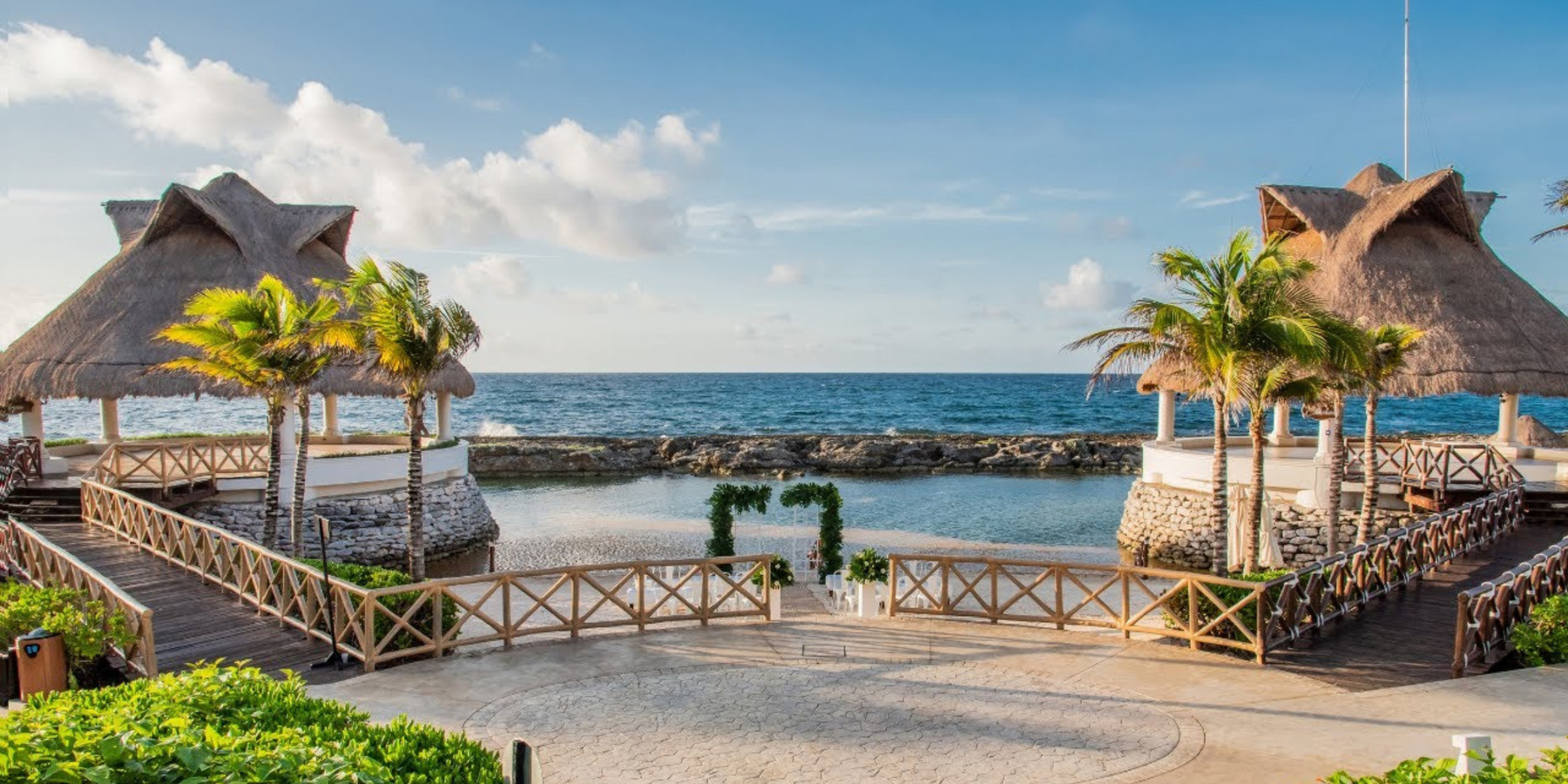 Pandero Terrace wedding venue in Hard Rock Riviera Maya - Mexico