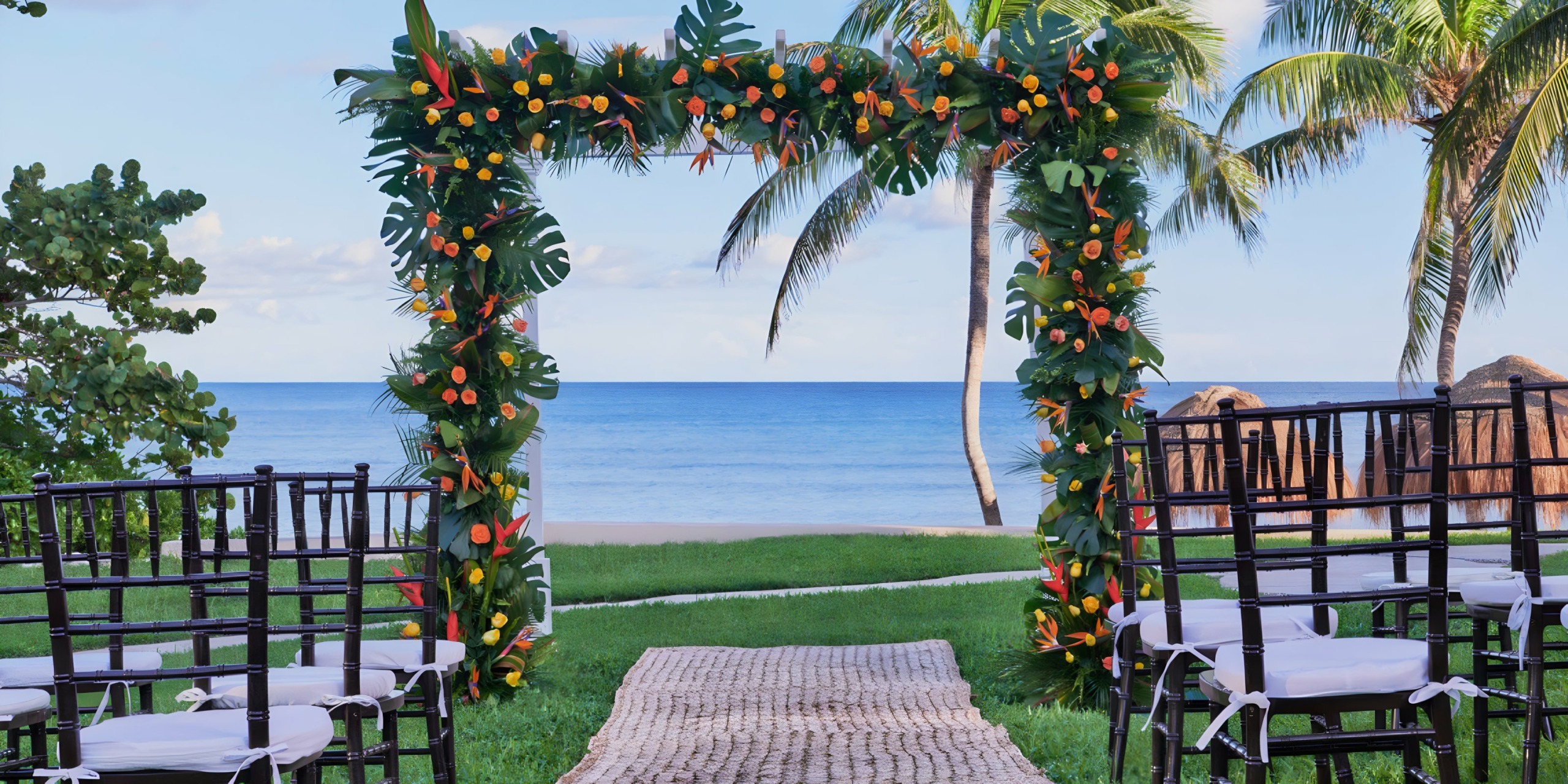 Pool Area wedding venue in Hyatt Ziva Riviera Cancun - Mexico
