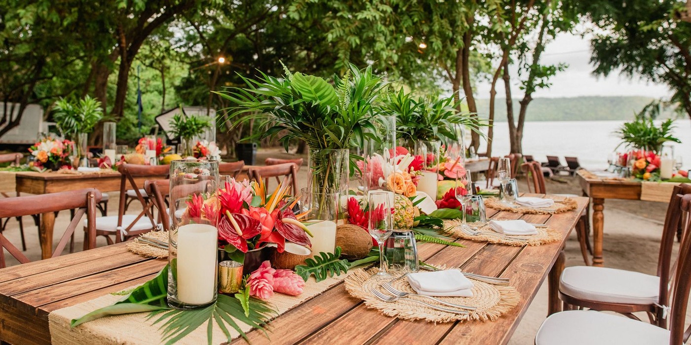 Planet Hollywood Costa Rica ️ Destination Weddings - Destify