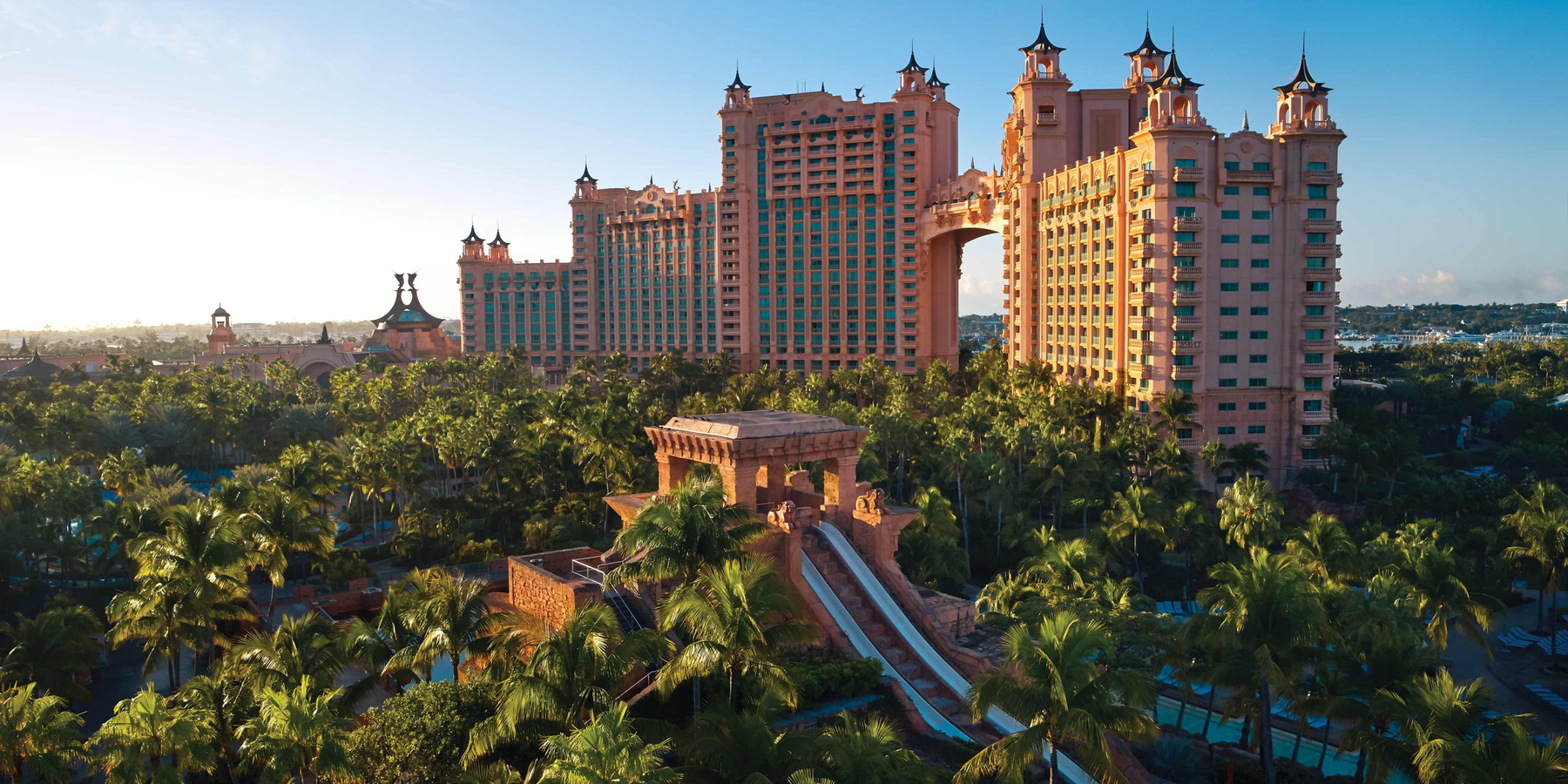 The Royal at Atlantis ️ Destination Weddings - Destify