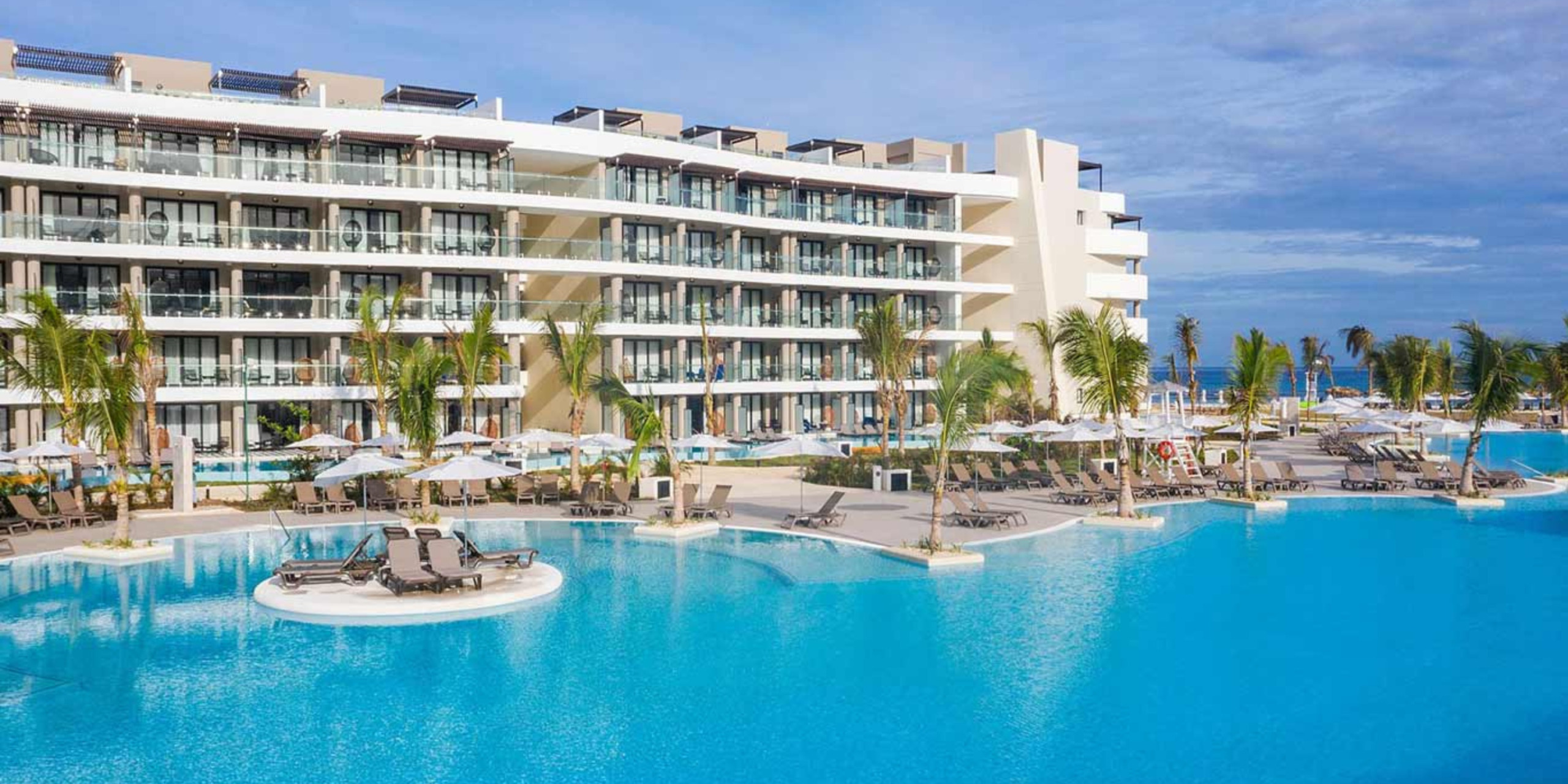 Ocean Coral Spring ️ Destination Weddings - Destify