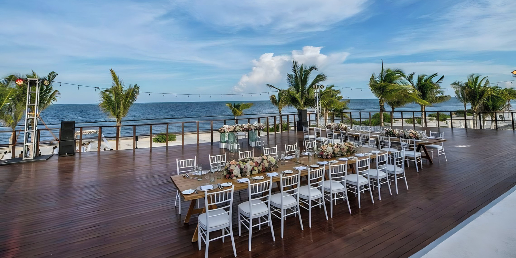 Vora Deck wedding venue in Haven Riviera Cancun - Mexico Vora Deck wedding venue in Haven Riviera Cancun - Mexico