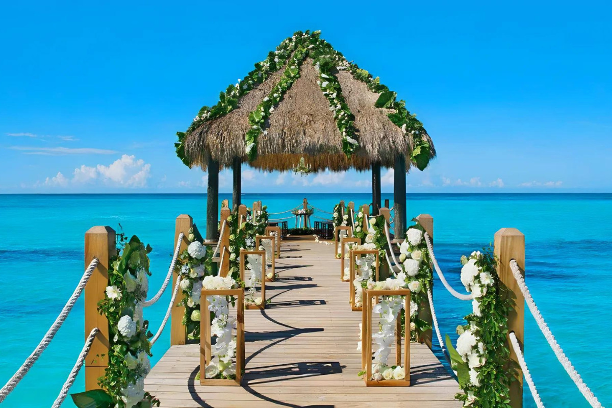 5 of Our Favorite Over-Water Wedding Venues Destify