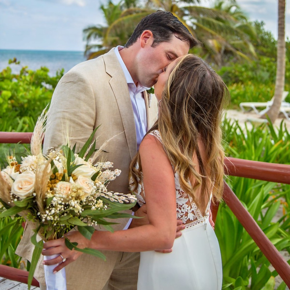 Top Destination Wedding Blog to Plan Your Dream Wedding