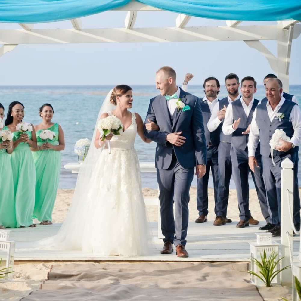 What do you Need to Wear to a Destination Wedding?