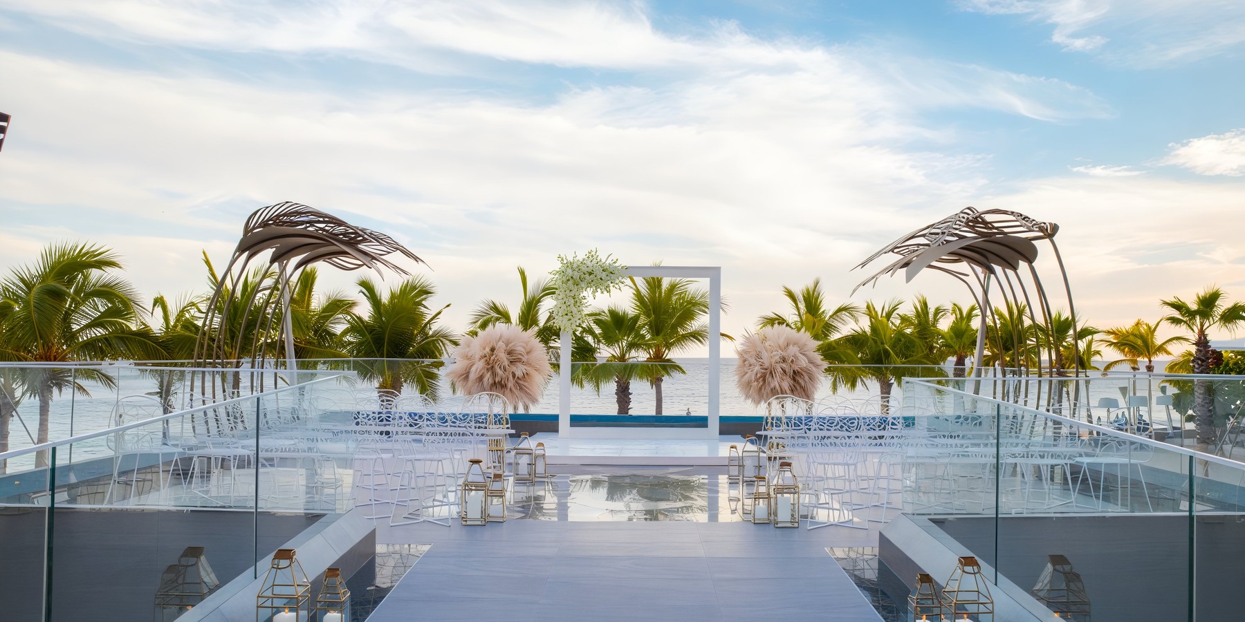 Pool Atrium Stage wedding venue in Garza Blanca Los Cabos - Mexico