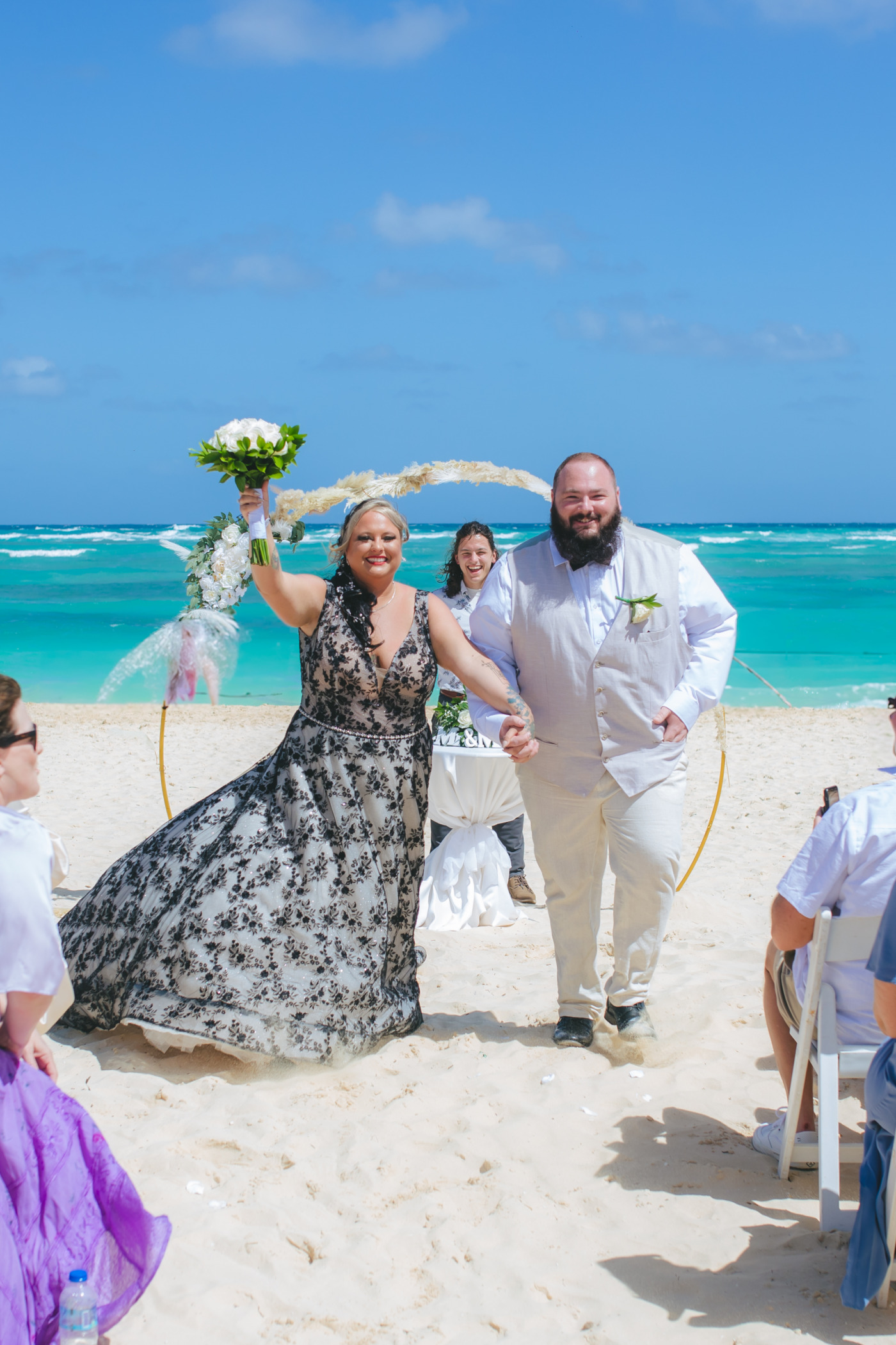 Alyssa and Jacee ️ Destination Weddings - Destify